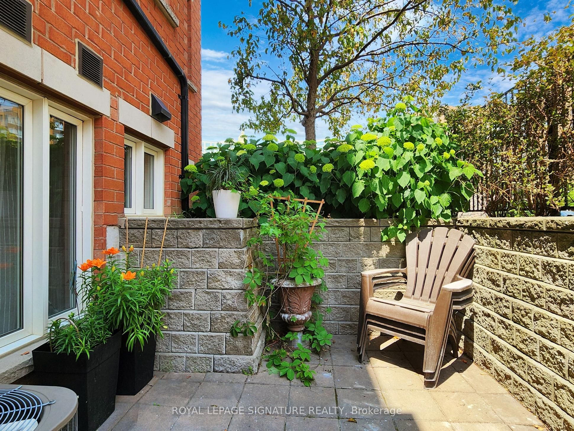 106 - 308 John St, Markham, Ontario L3T0A7 Sold History | HouseSigma