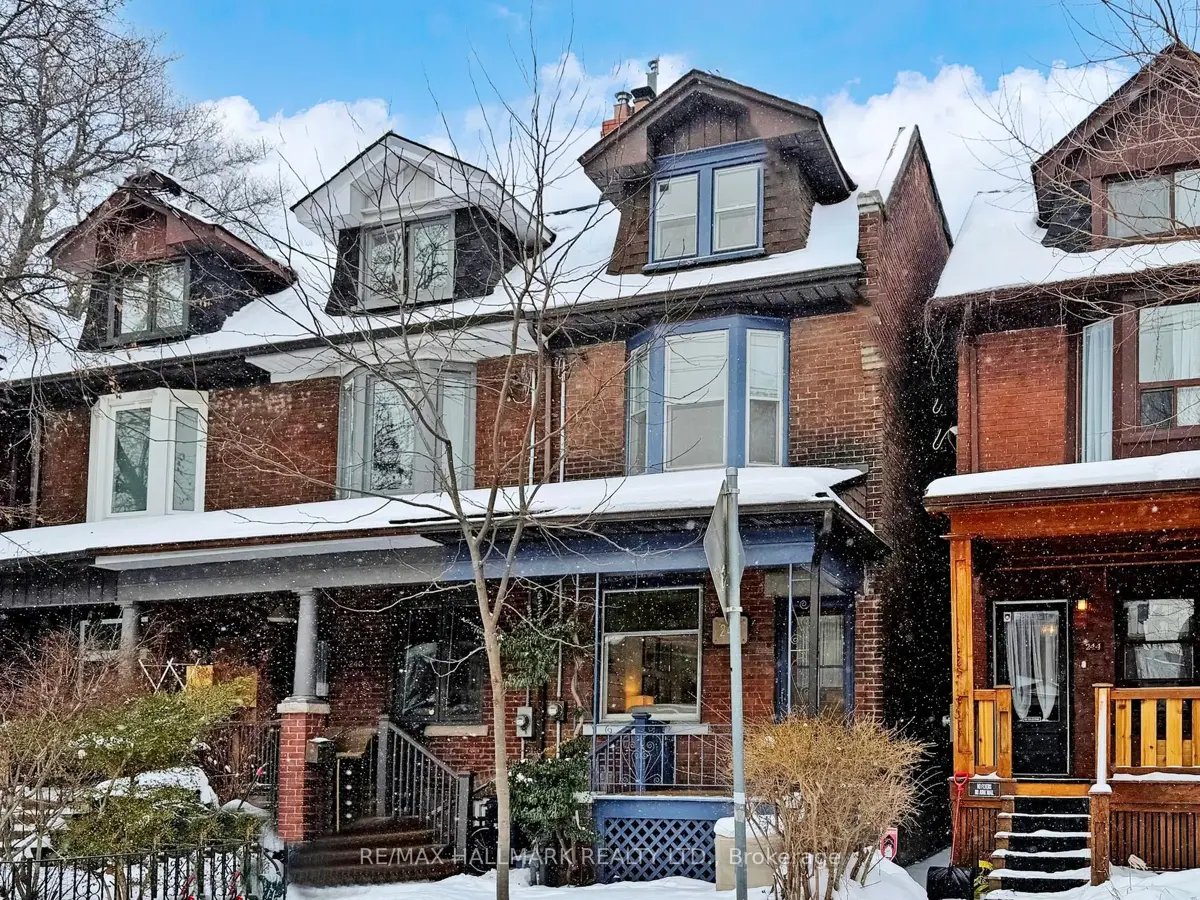242 Delaware Avenue, Toronto, Ontario Sold History | HouseSigma
